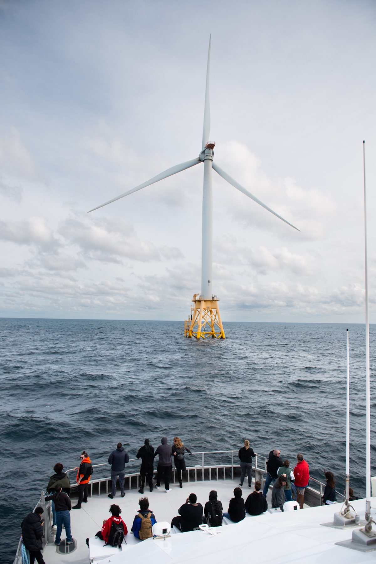 Photos: BI Wind Farm – Wind Win RI